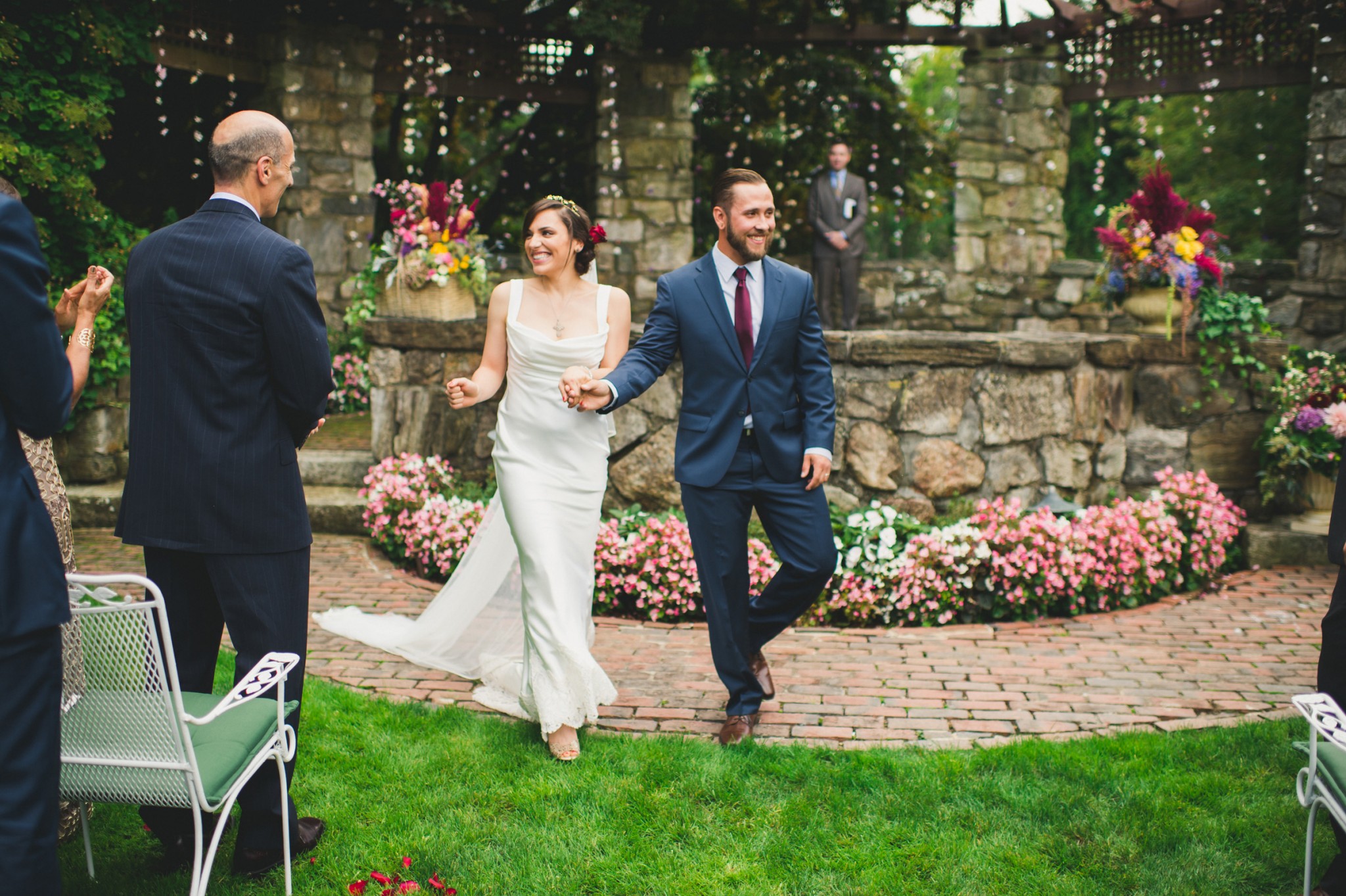 Le Chateau South Salem Wedding | Michaela + Lawrence | VO Photographers ...