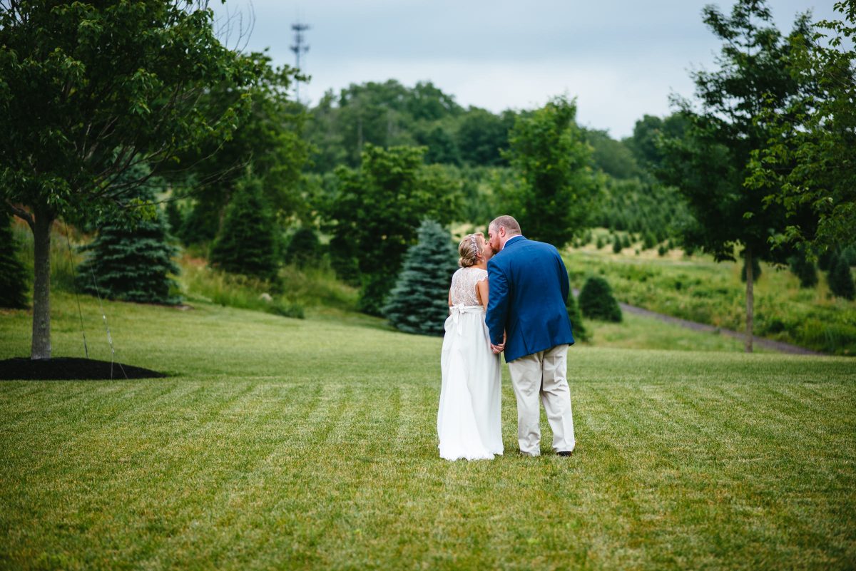 Overlook at Geer Tree Farm Wedding | Rebecca + Dan | VO Photographers ...